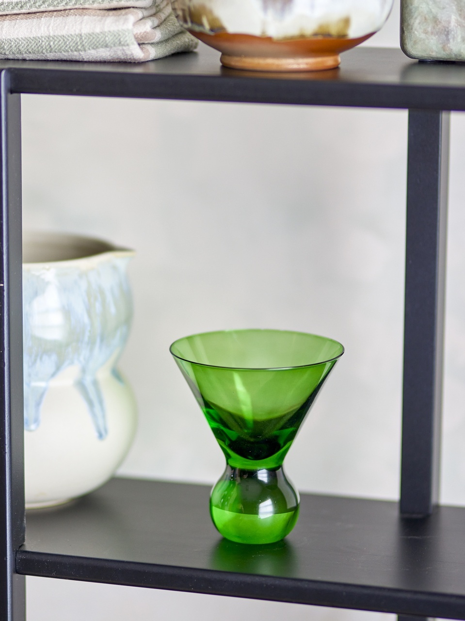 Set 4 pahare pentru cocktail verzi din sticla 165 ml Corliss ...